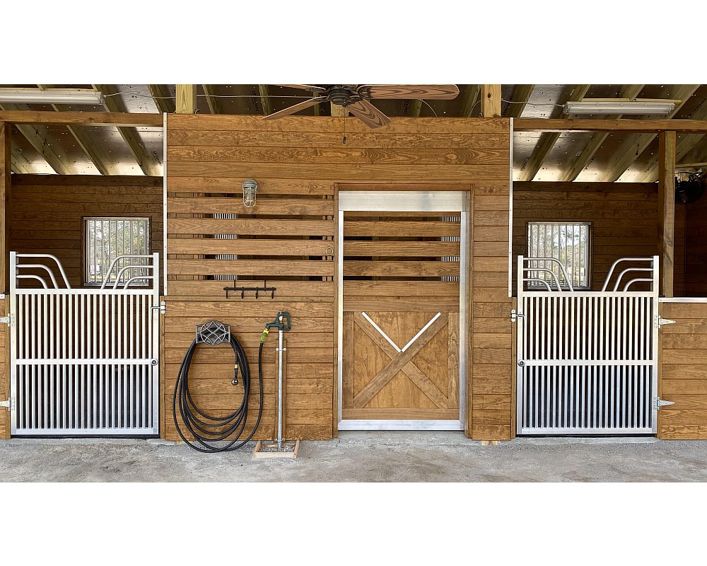 Armour Horse Stalls | #139 - Bolduc Barn - Armour Horse Stalls